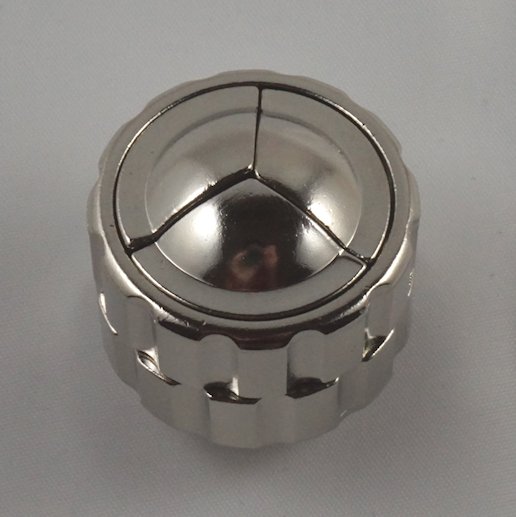 Khuong An Nguyen - Metal Puzzles