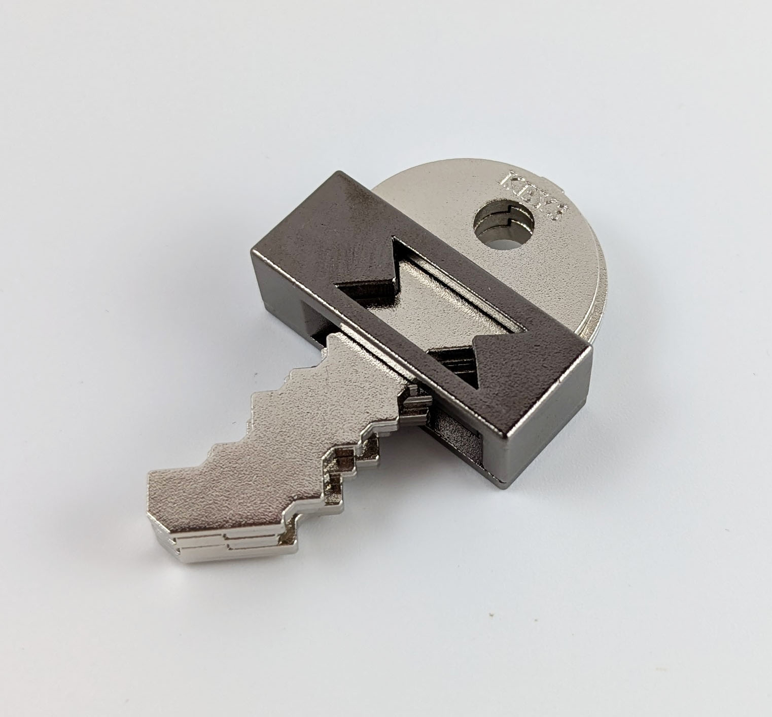 Khuong An Nguyen - Metal Puzzles