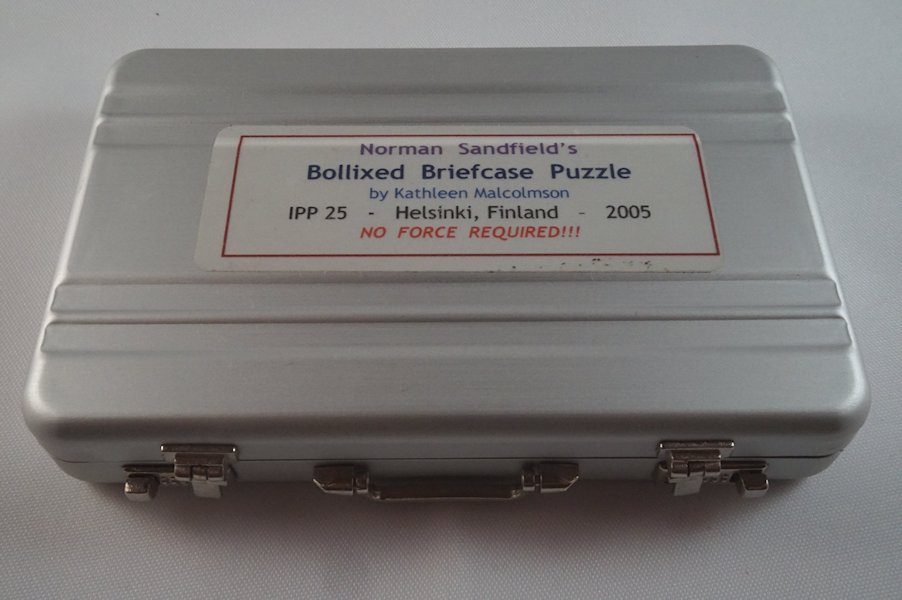 Khuong An Nguyen - Metal Puzzles