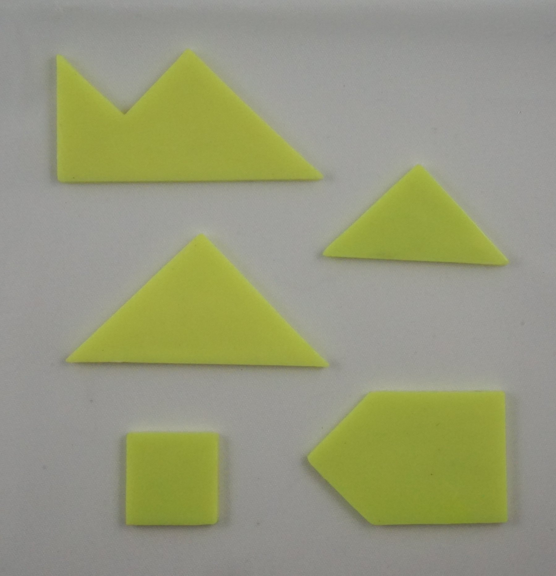 Khuong An Nguyen - Plastic Puzzles