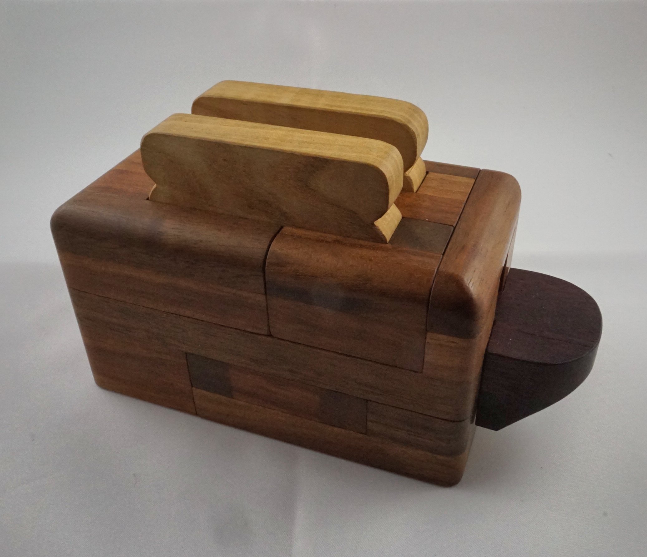 Khuong An Nguyen - Wooden Puzzles